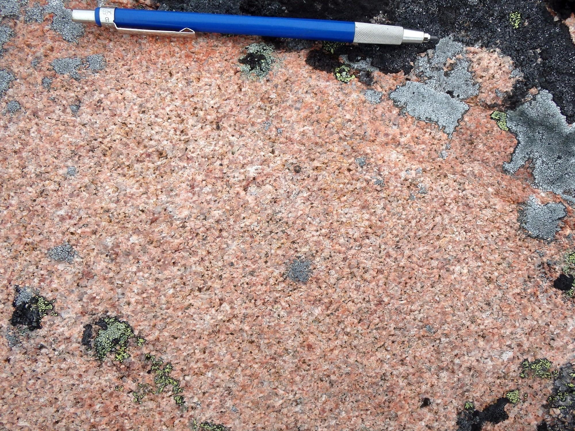 Intrusion de Rocher Rouge - Géologie Québec